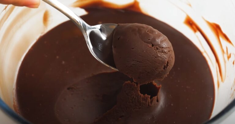 How to Thicken Chocolate Ganache? A Simple Recipe Guide - Madeleine Kitchen