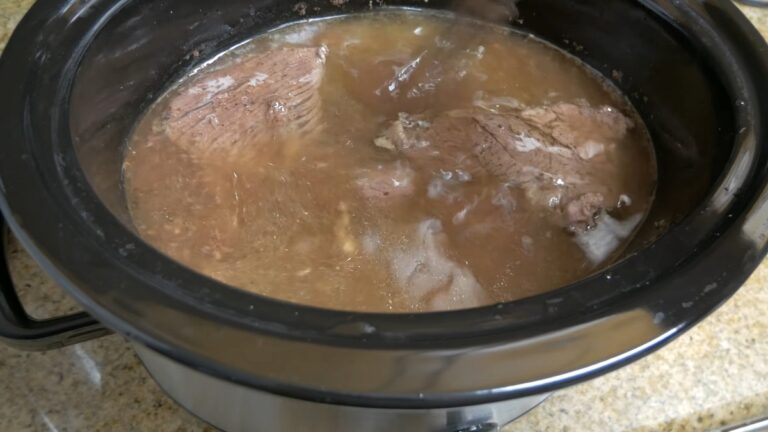 Crockpot Temperature Guide: How Hot Does a Slow Cooker Get? - Madeleine ...
