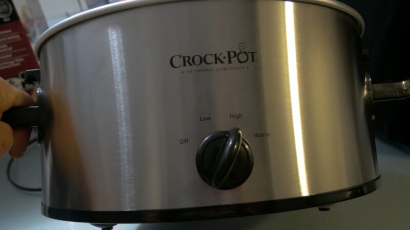 Crockpot Temperature Guide: How Hot Does a Slow Cooker Get? - Madeleine ...