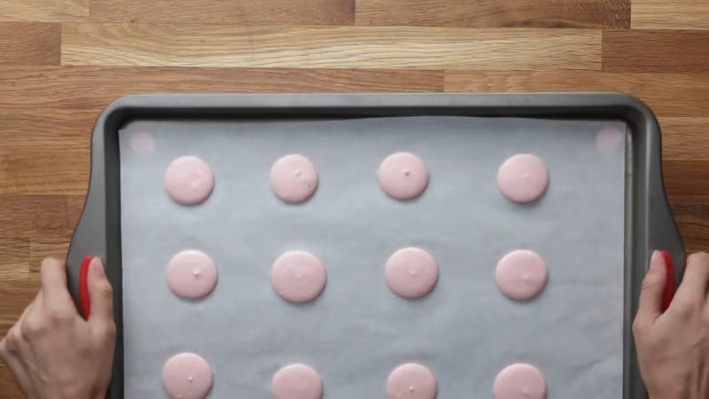The Essential Guide to Making Authentic French Macarons at Home ...