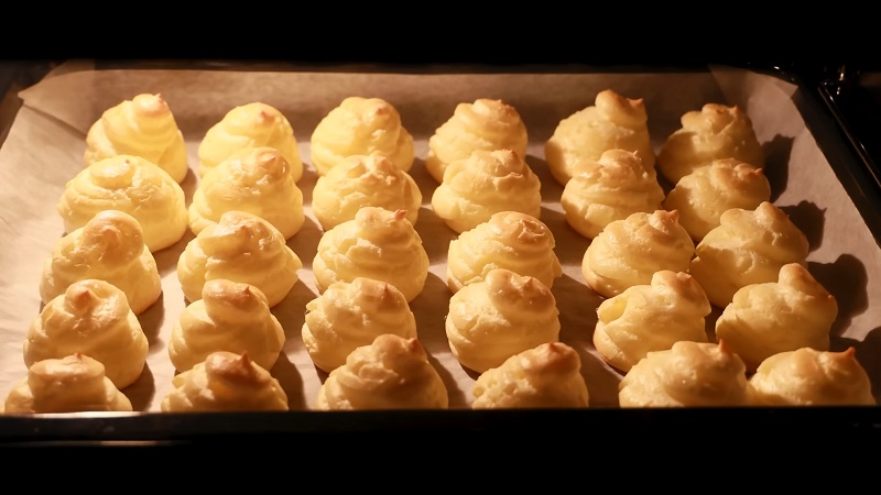 How to Make Perfect Choux Pastry for Eclairs and Profiteroles ...