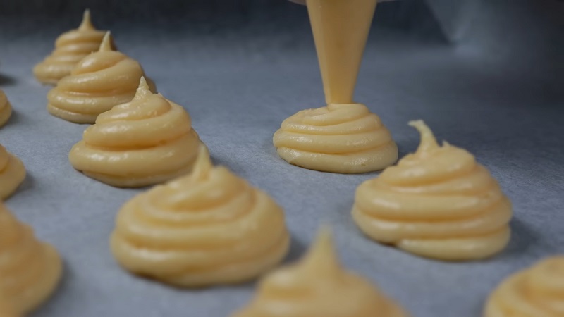 How to Make Perfect Choux Pastry for Eclairs and Profiteroles ...